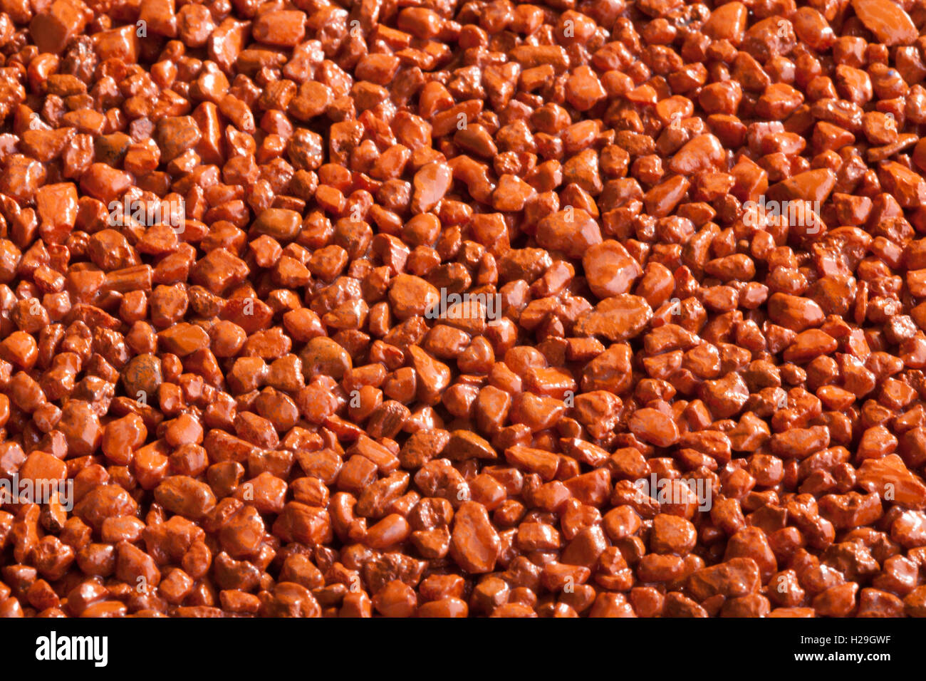 Coloured stone chip / gravel surface Stock Photo - Alamy