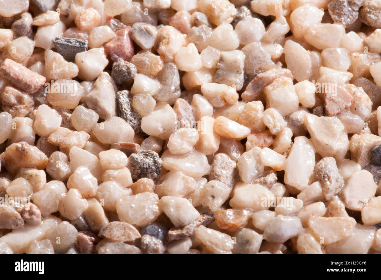 Coloured stone chip / gravel surface Stock Photo - Alamy