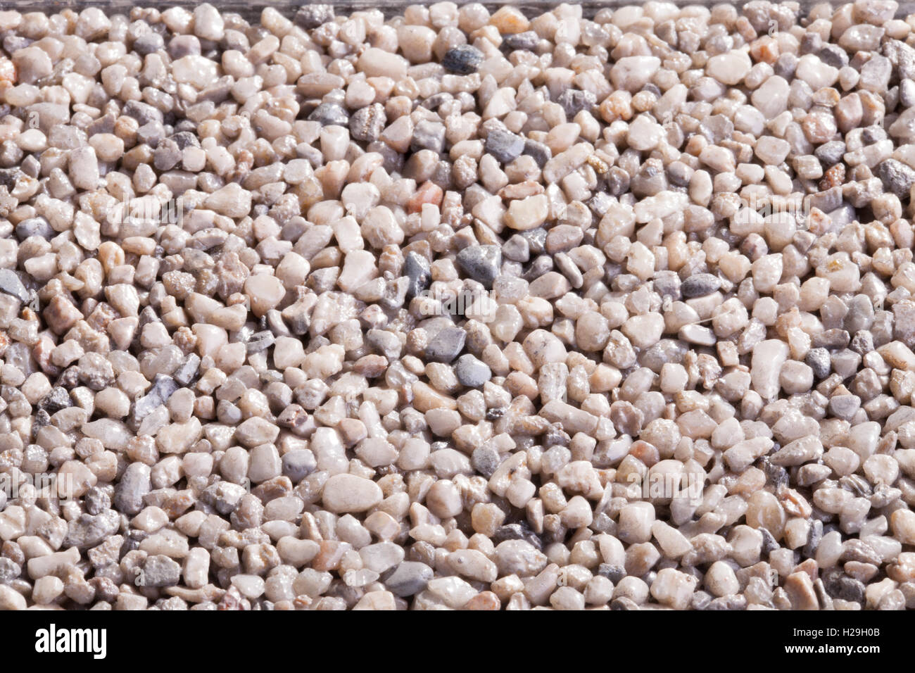Coloured stone chip / gravel surface Stock Photo - Alamy