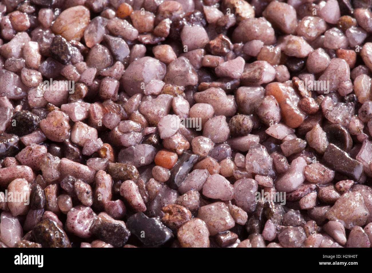 Coloured stone chip / gravel surface Stock Photo - Alamy
