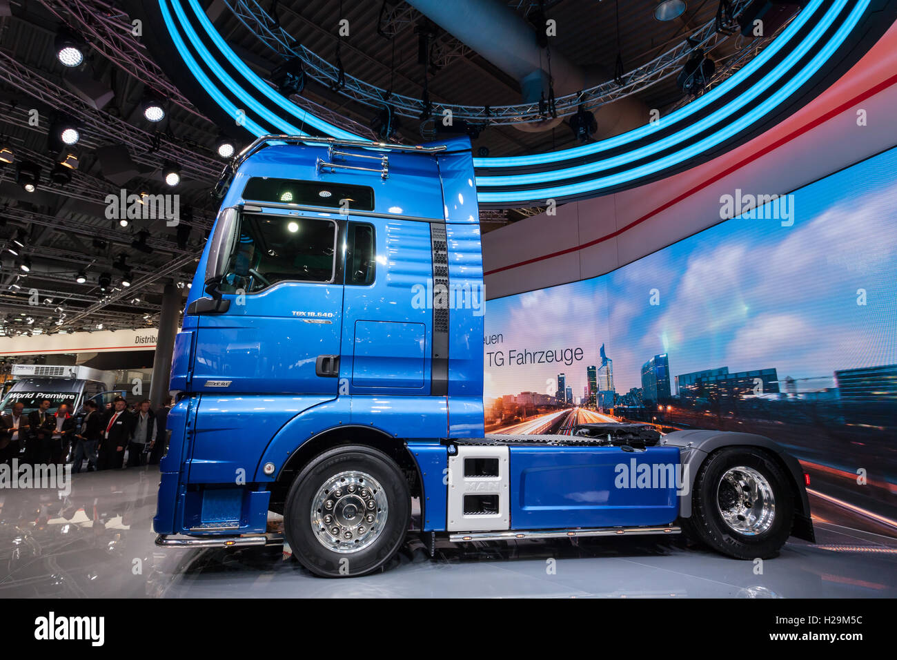 Man tgx hi-res stock photography and images - Alamy