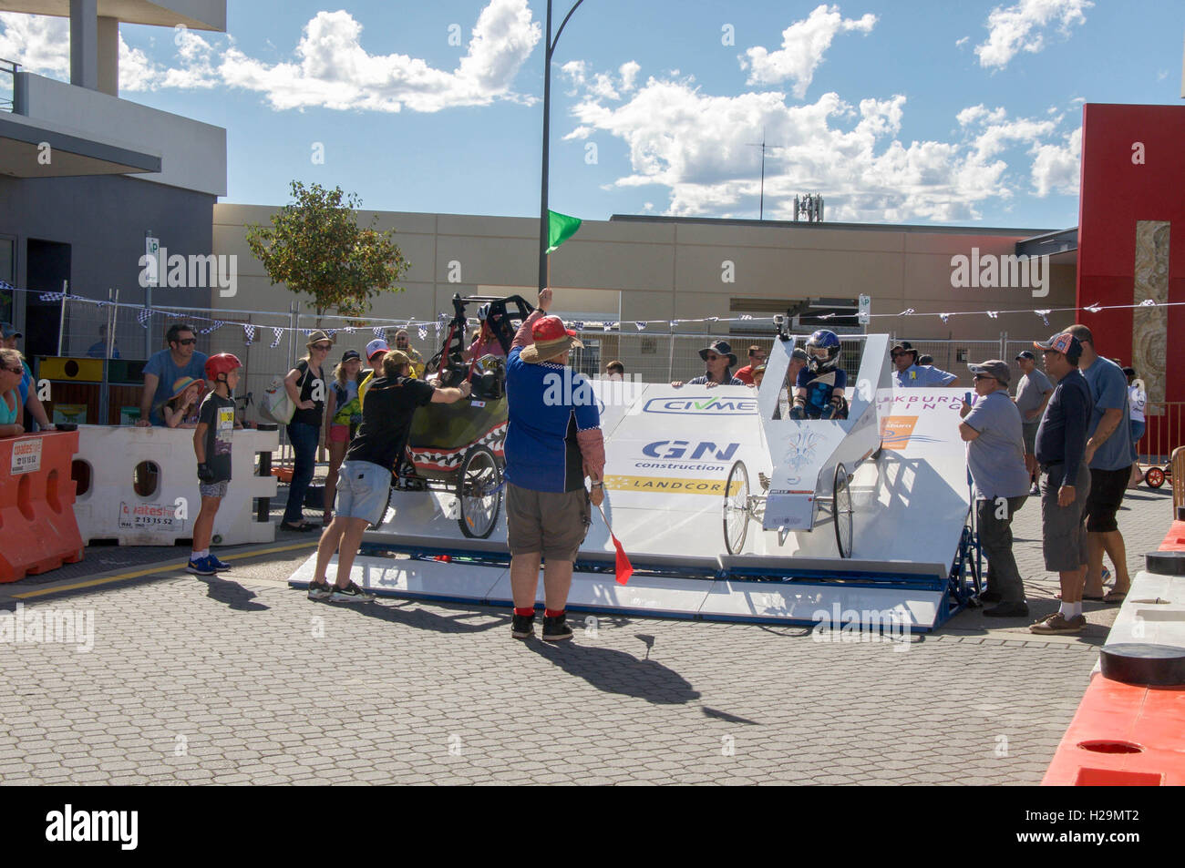 Ramp for carts hi-res stock photography and images - Alamy