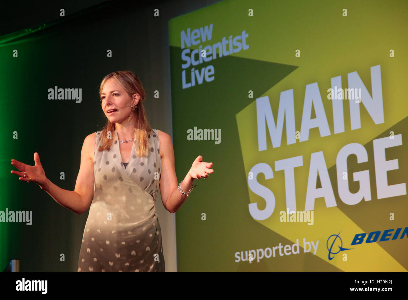 Professor alice roberts hi-res stock photography and images - Alamy