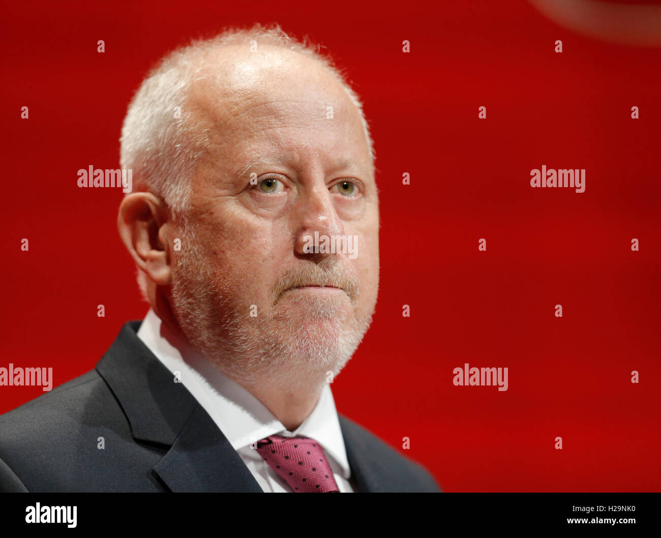 Andy mcdonald labour mp hi-res stock photography and images - Alamy