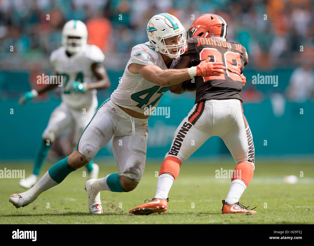 Kiko alonso hi-res stock photography and images - Alamy
