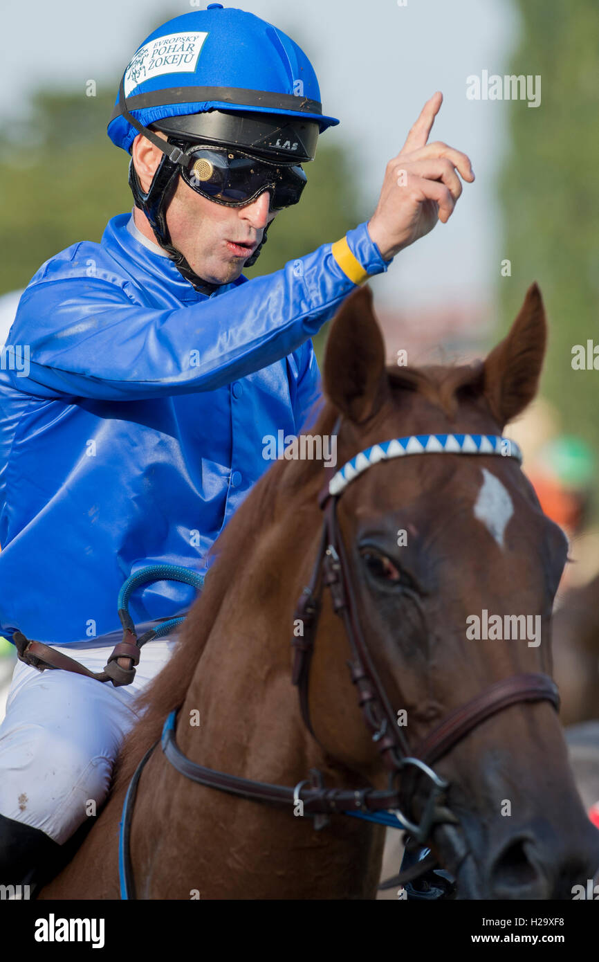 European Jockeys Cup 2016 main Million Leram race winner jockey ...