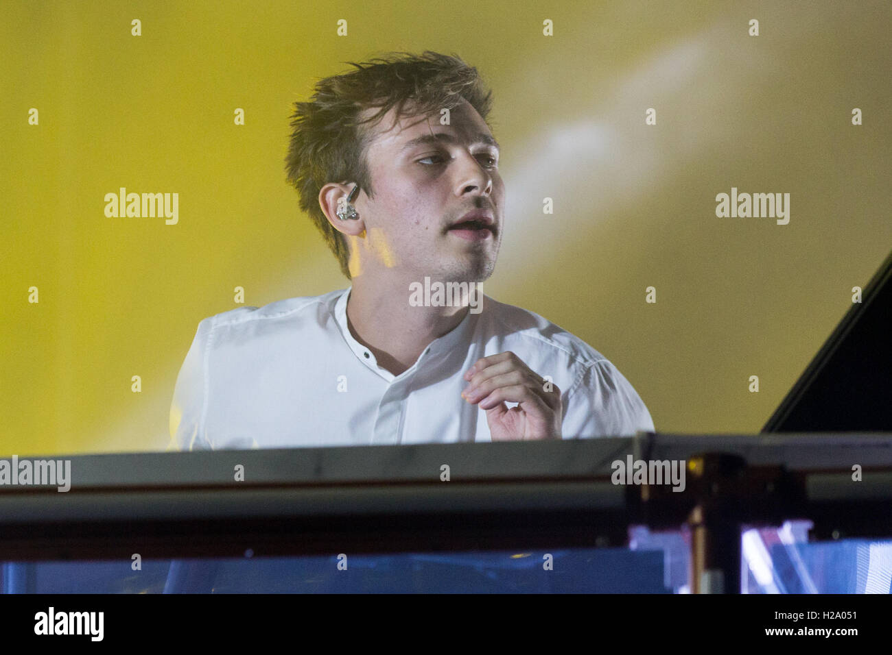 Las Vegas, Nevada, USA. 25th Sep, 2016. FLUME (HARLEY EDWARD STRETEN ...