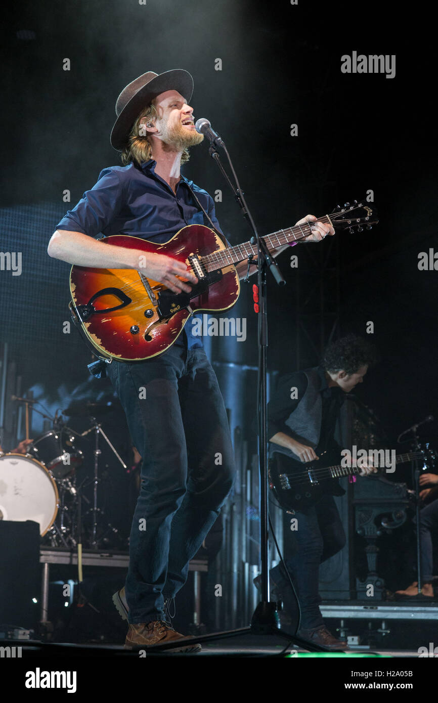 Las Vegas, Nevada, USA. 25th Sep, 2016. WESLEY KEITH SCHULTZ and BYRON ...