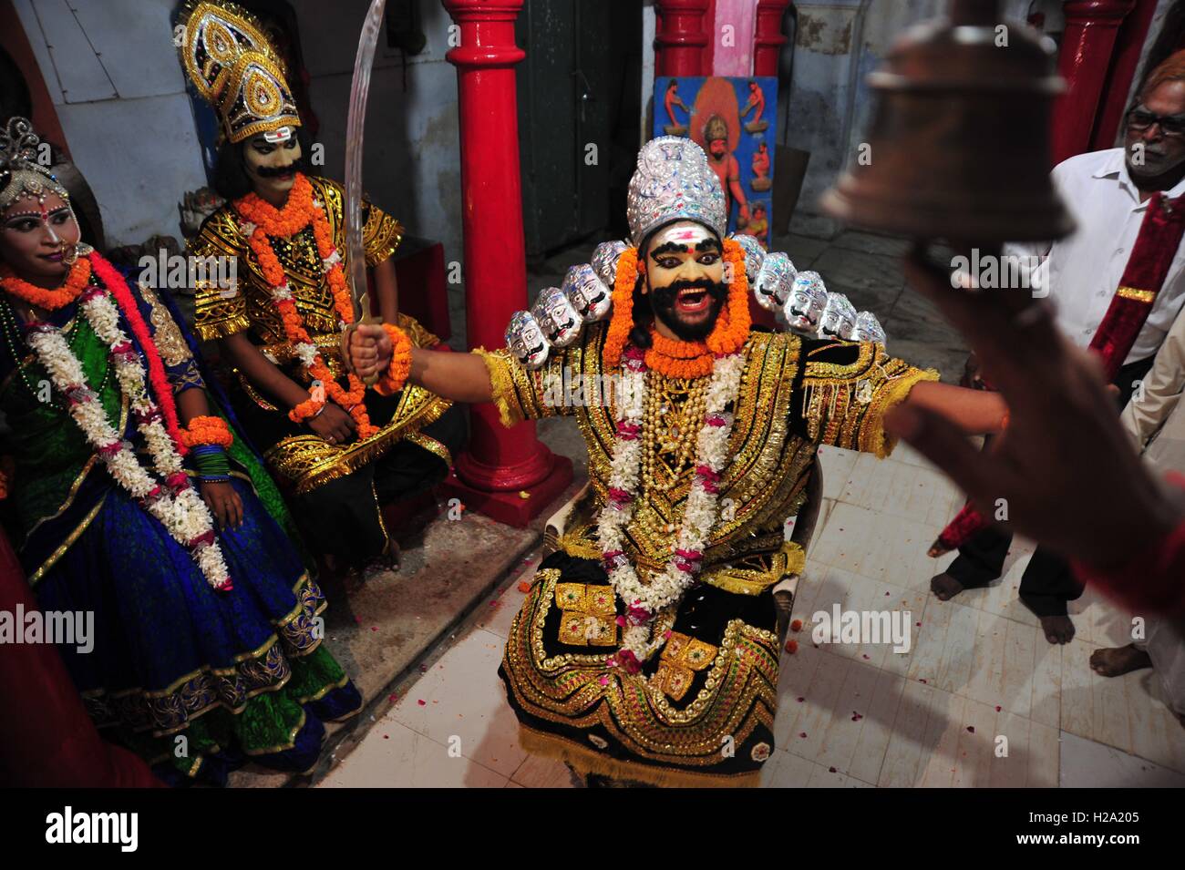 Allahabad, Uttar Pradesh, India. 26th Sep, 2016. Allahabad: A Hindu ...