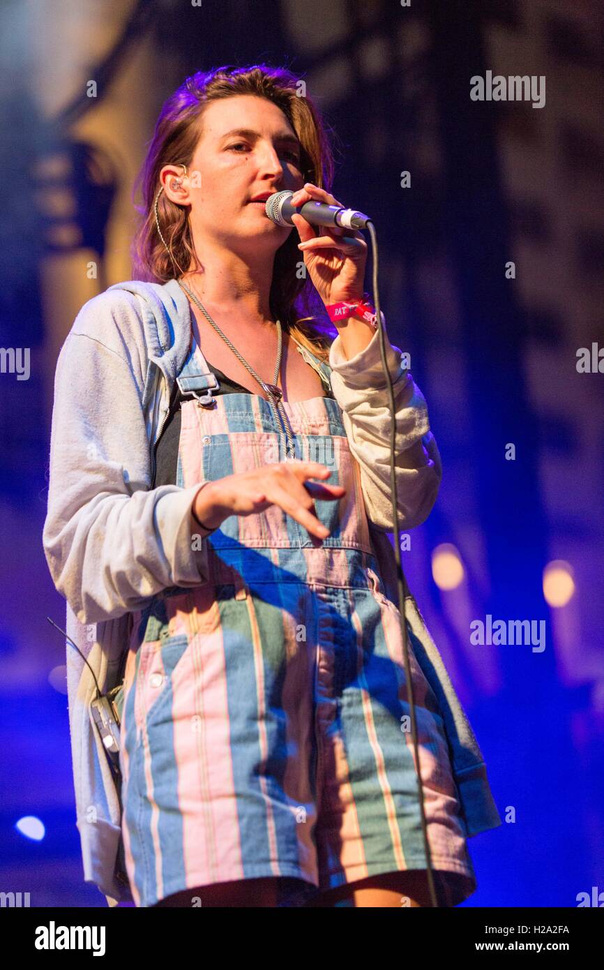 September 25, 2016 - Las Vegas, Nevada, U.S - EMILY KOKAL of Warpaint ...