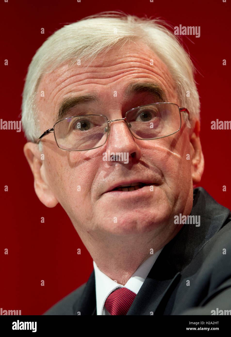 John mcdonnell labour mp hi-res stock photography and images - Alamy