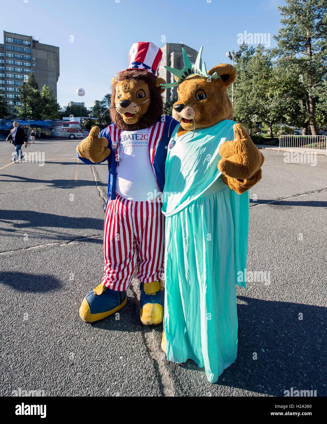 Presidential mascots hi-res stock photography and images - Alamy