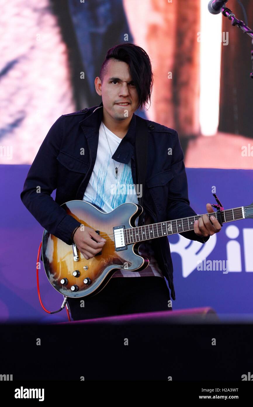 Ismael Cano, Jr. of Los 5 in attendance for 2016 iHeartRadio Music ...