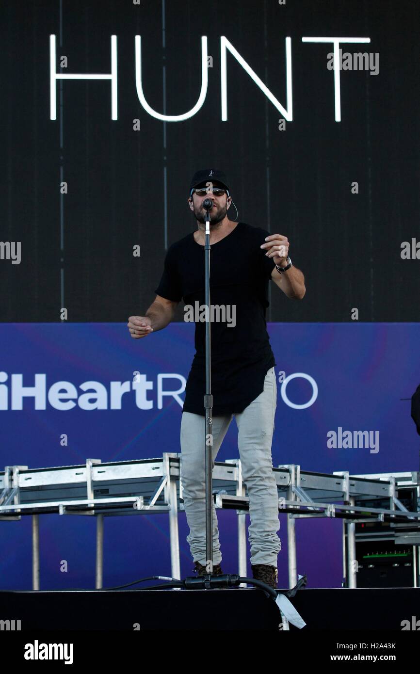 Las Vegas, NV, USA. 24th Sep, 2016. Sam Hunt in attendance for 2016 ...