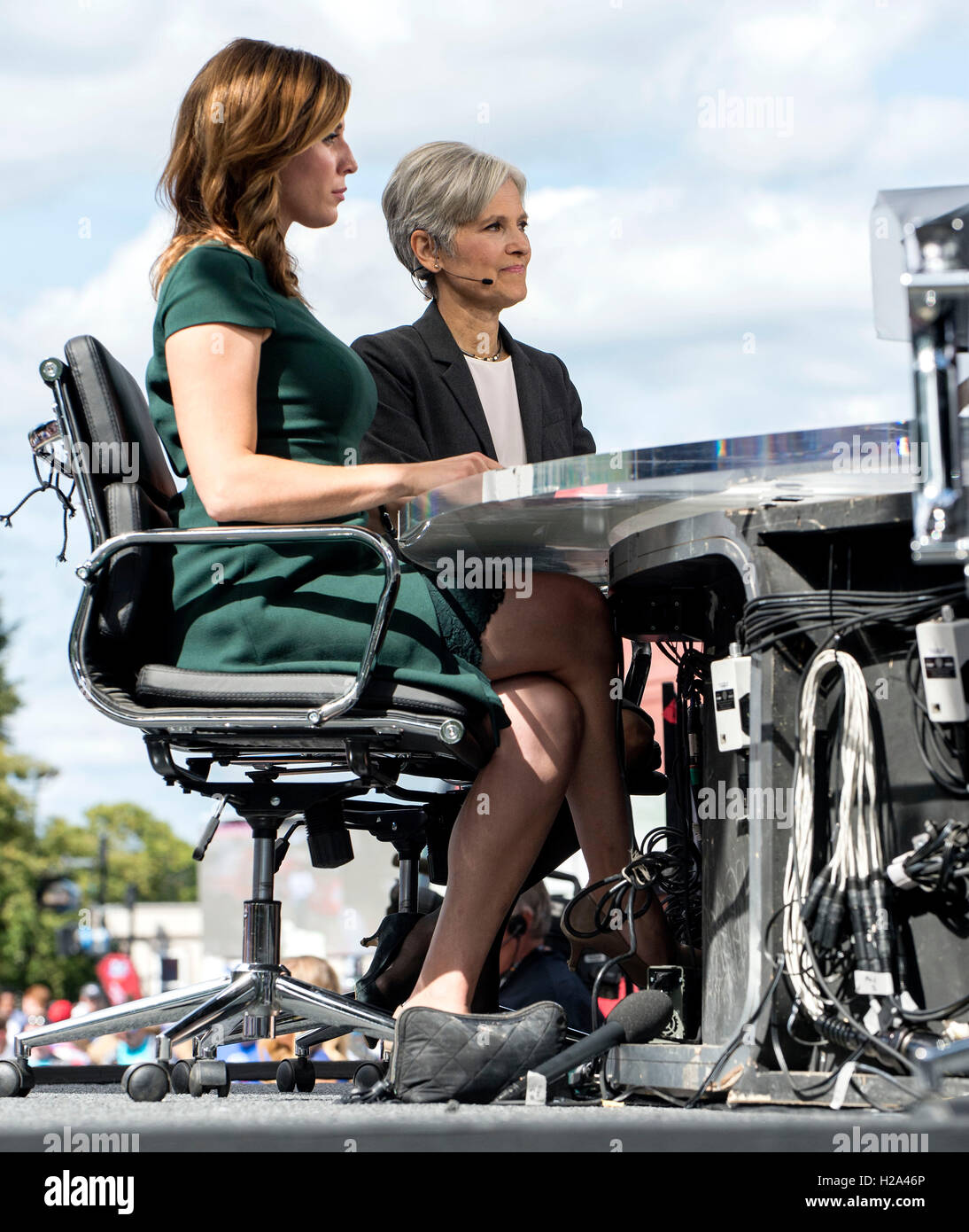 Hallie Jackson In Washington