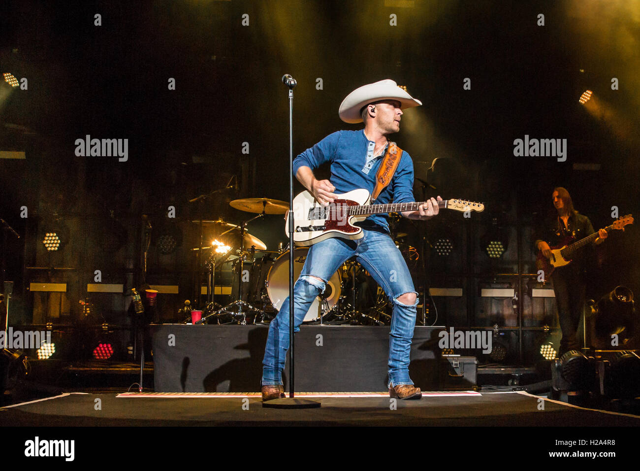 Clarkston, Michigan, USA. 24th Sep, 2016. JUSTIN MOORE performing on ...