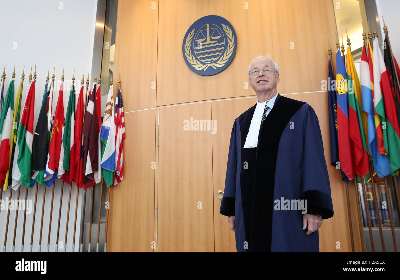 Hamburg, Germany. 22nd Sep, 2016. Ruediger Wofrum, judge at the ...