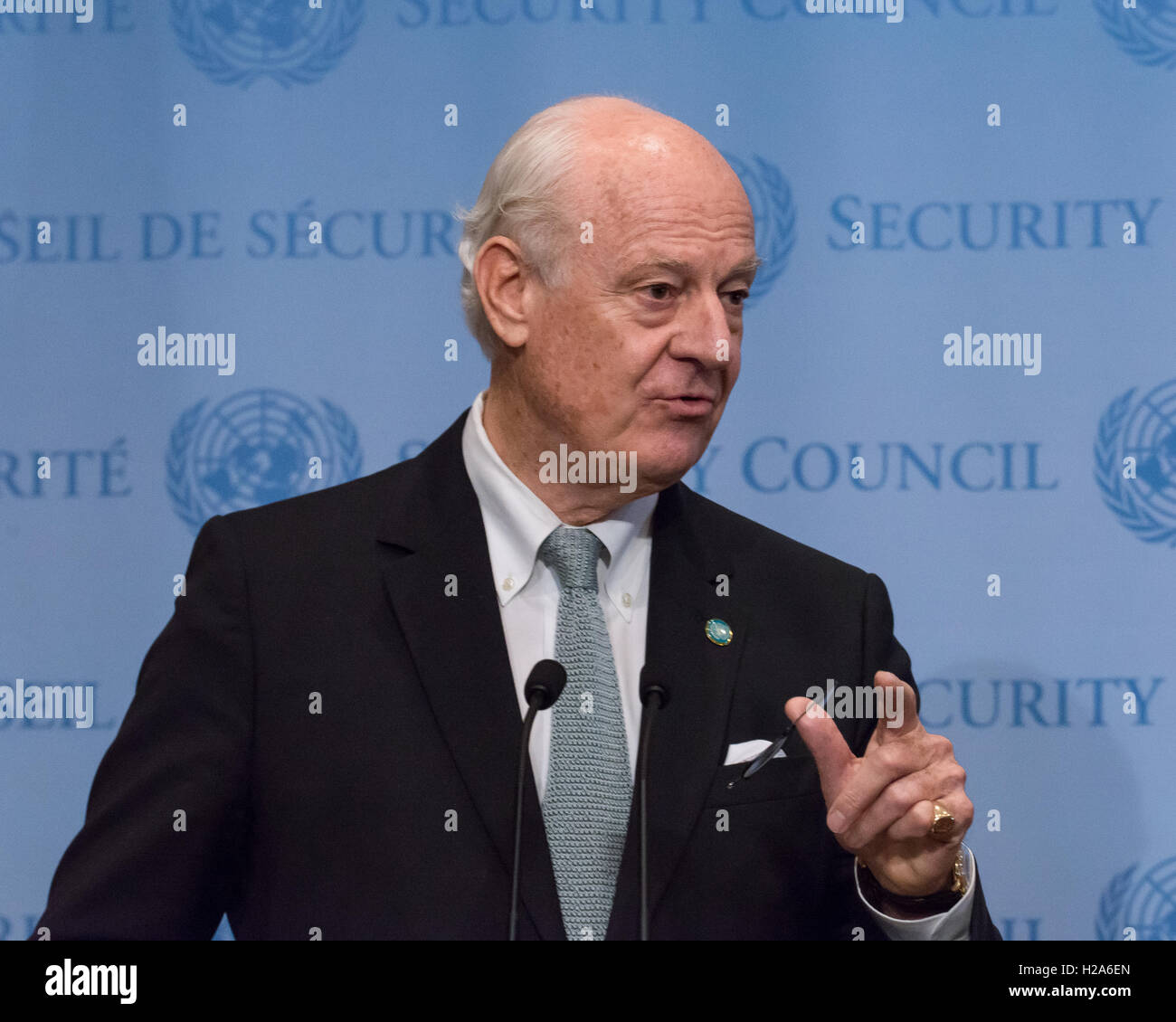 Un ambassadors hi-res stock photography and images - Alamy