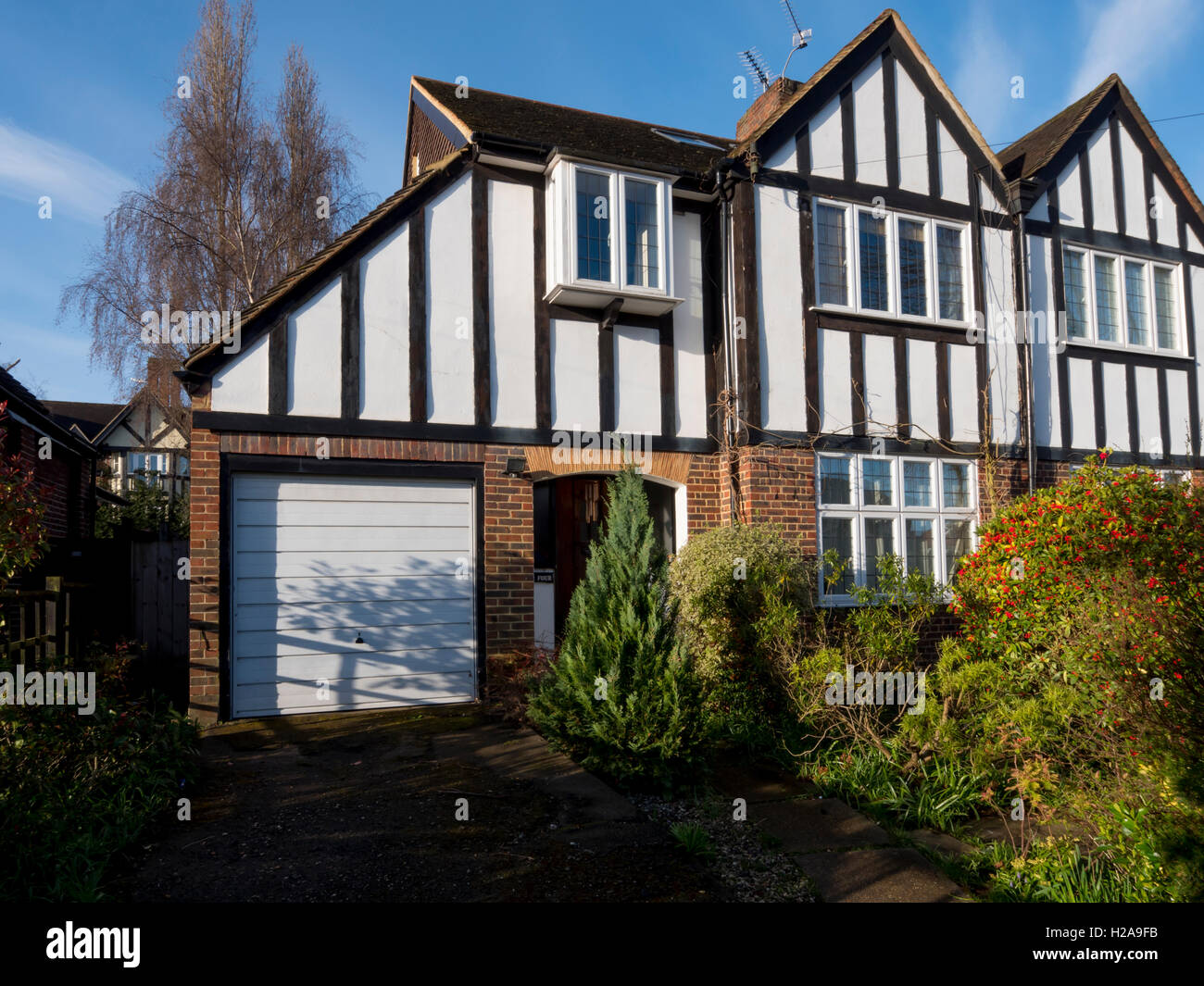 Typical surrey style architecture hi-res stock photography and images ...