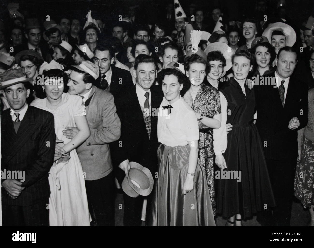 1950s Christmas Party 1950's Christmas Cookie Decorating Party Jolly