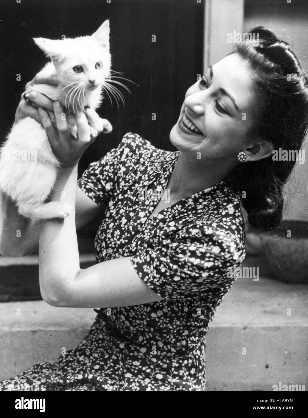 Fonteyn hi-res stock photography and images - Alamy