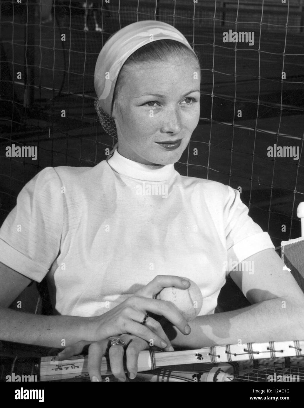 Veronica lake hi-res stock photography and images - Alamy