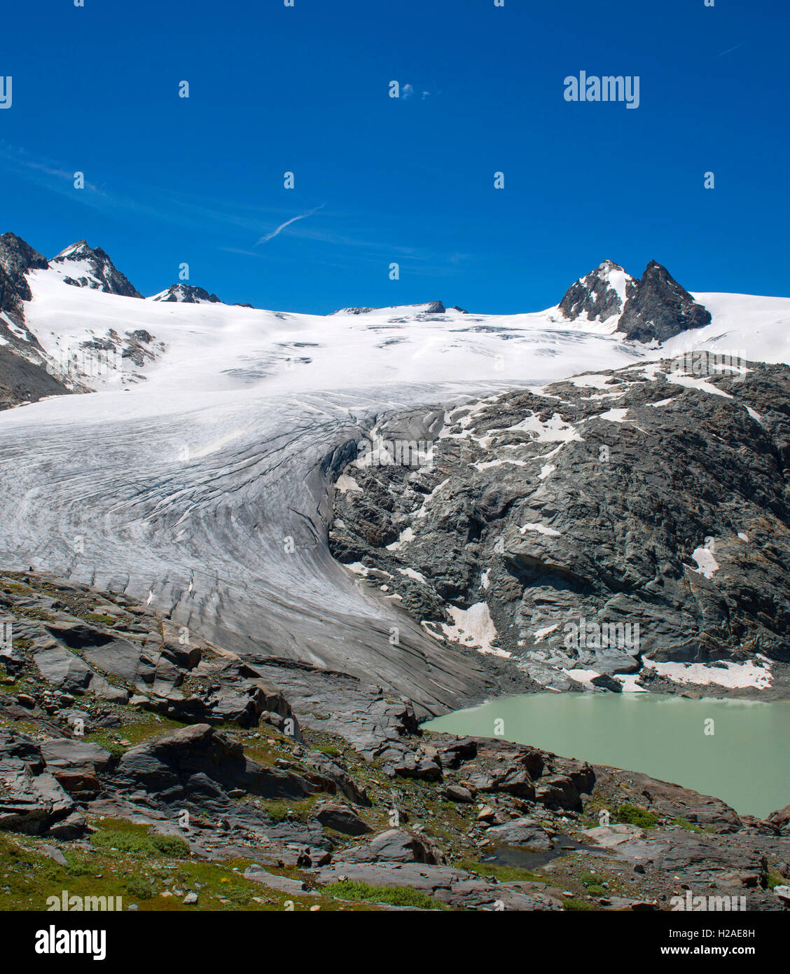 Rutor glacier, le Vedette, Testa del Rutor, alpine landscape,fusion ...