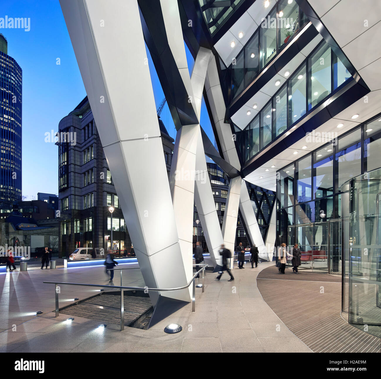 Building forecourt with entrance. The Gherkin, London, United Kingdom ...