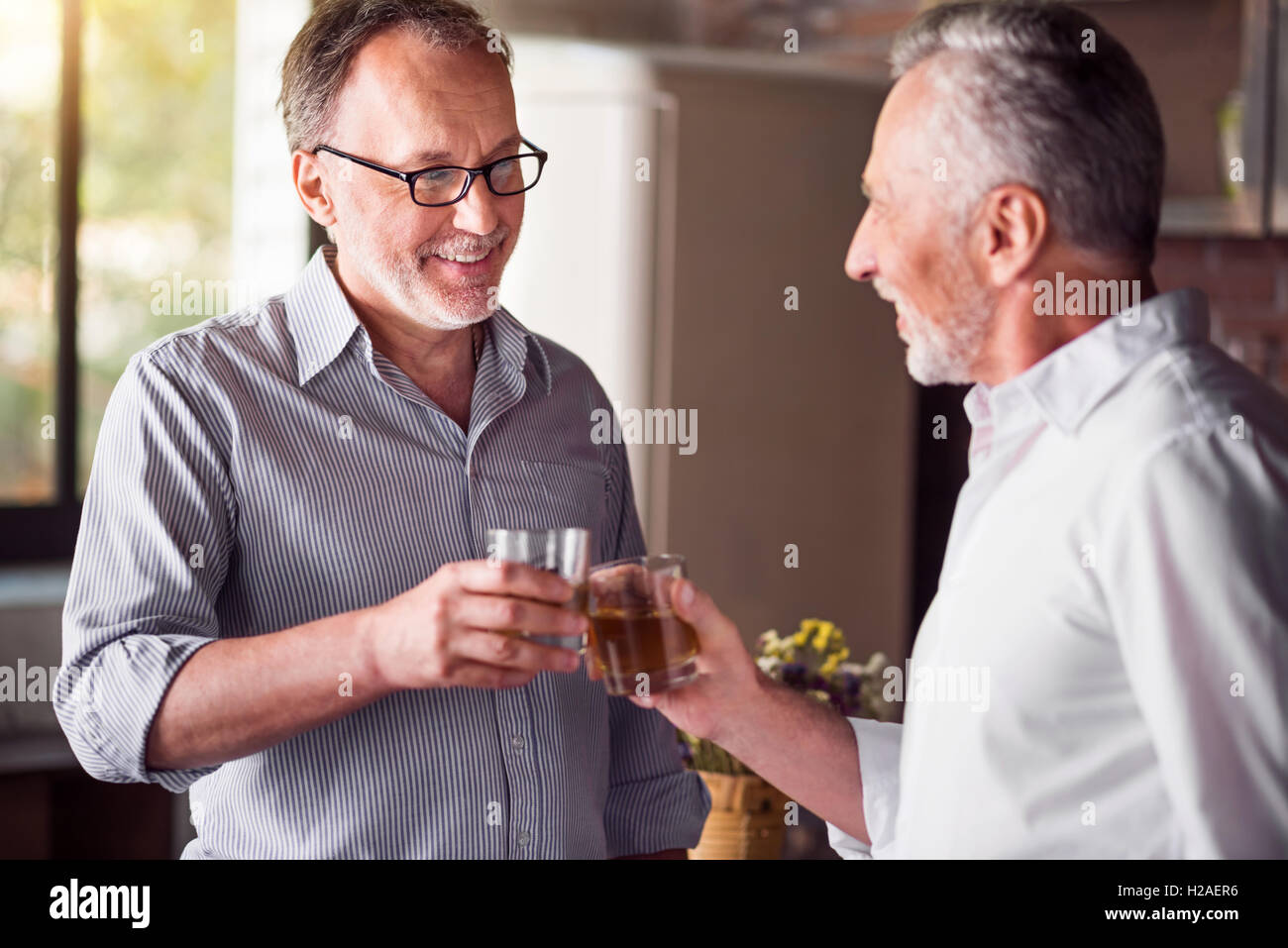 Mates talking hi-res stock photography and images - Alamy