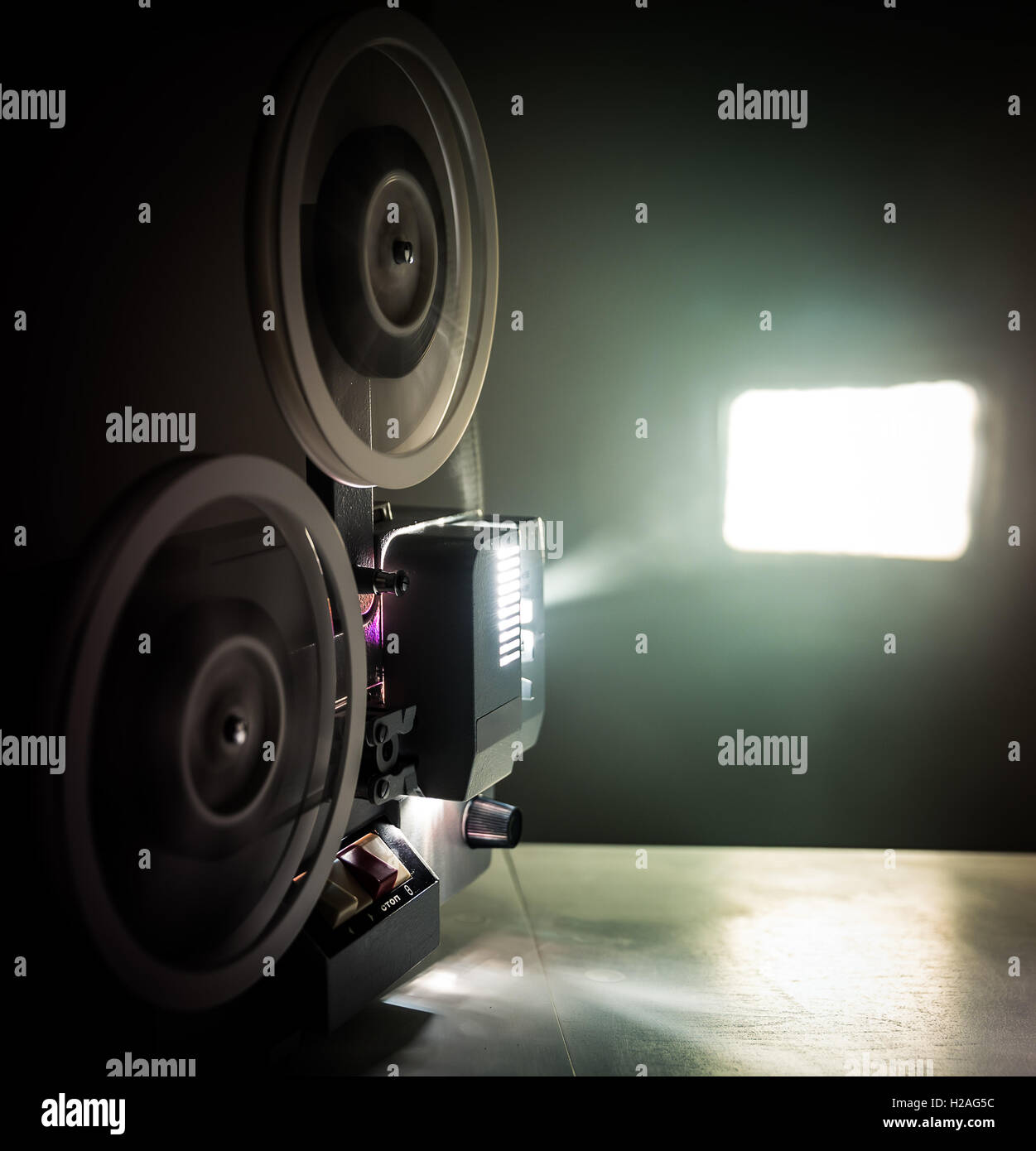 Film strip cartoon hi-res stock photography and images - Alamy