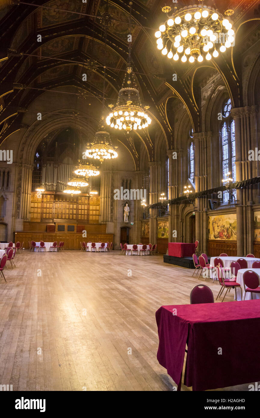 Great Hall, Manchester Town Hall, by Alfred Waterhouse, 1868 - 1877 ...