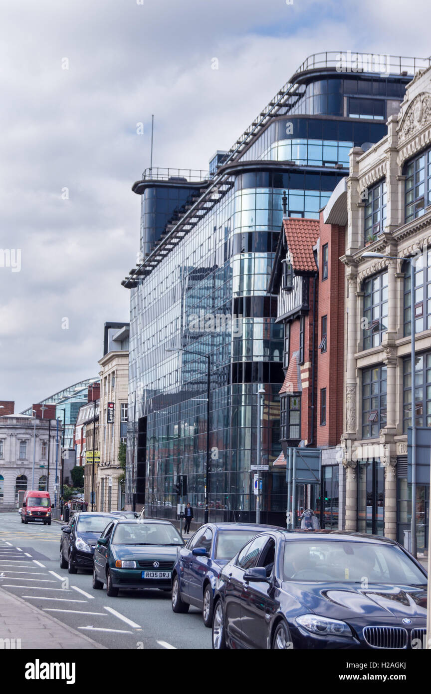 Daily express building great ancoats hi-res stock photography and ...