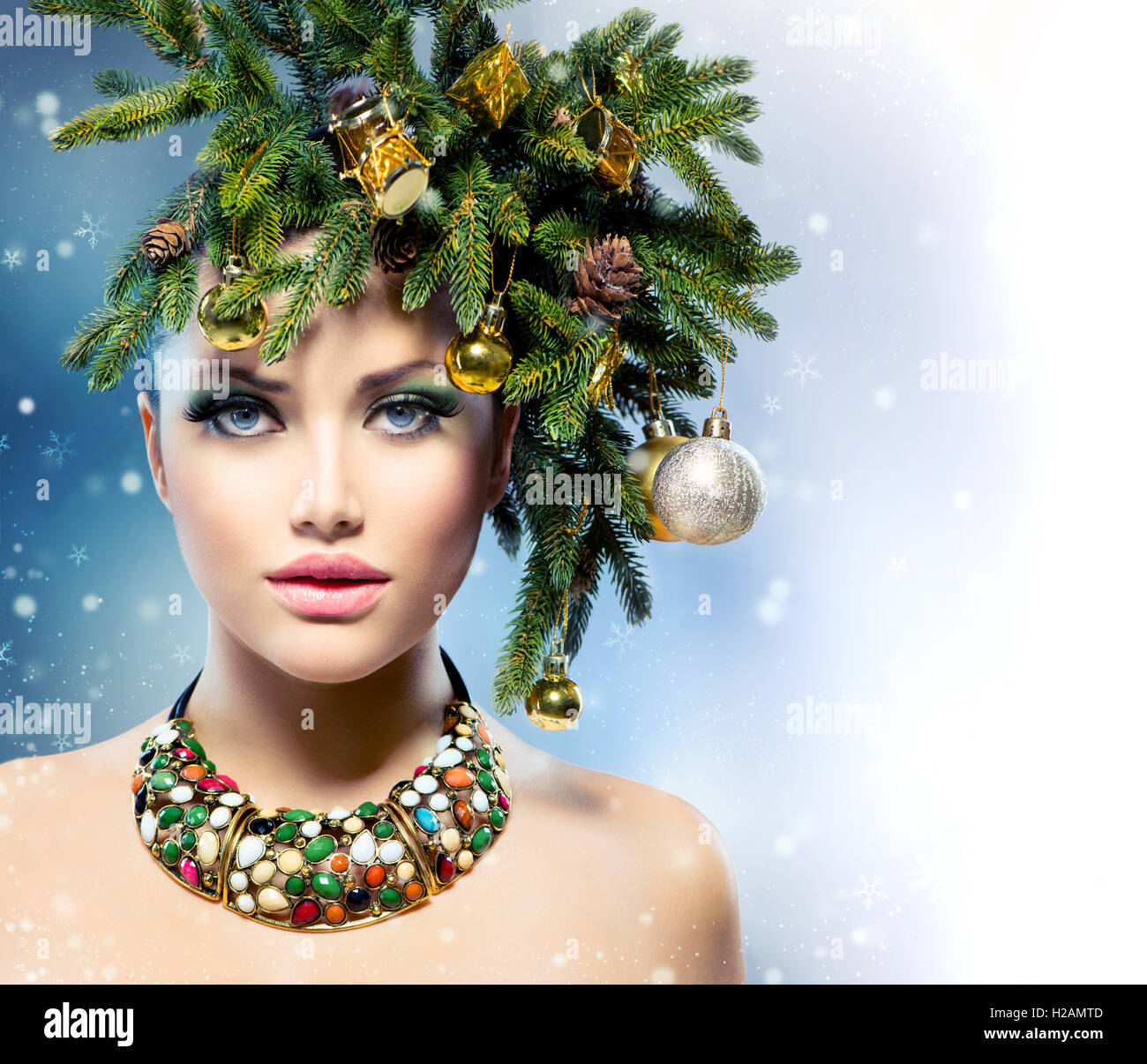 Christmas Woman. Christmas Tree Holiday Hairstyle and Makeup Stock ...
