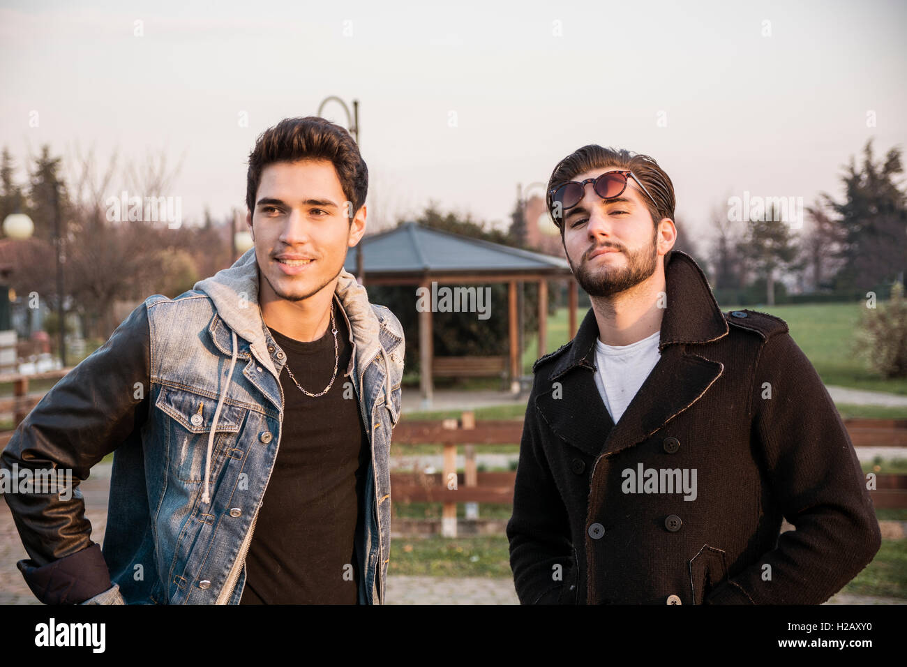 Two handsome young men together hi-res stock photography and images - Alamy