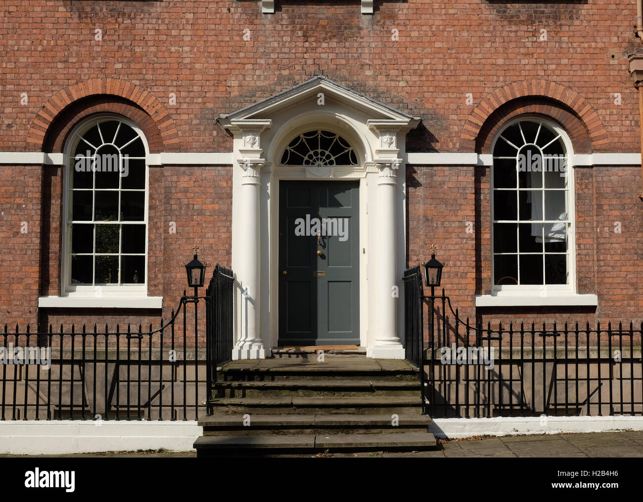 Entrance to a Georgian terraced house in England Stock Photo - Alamy