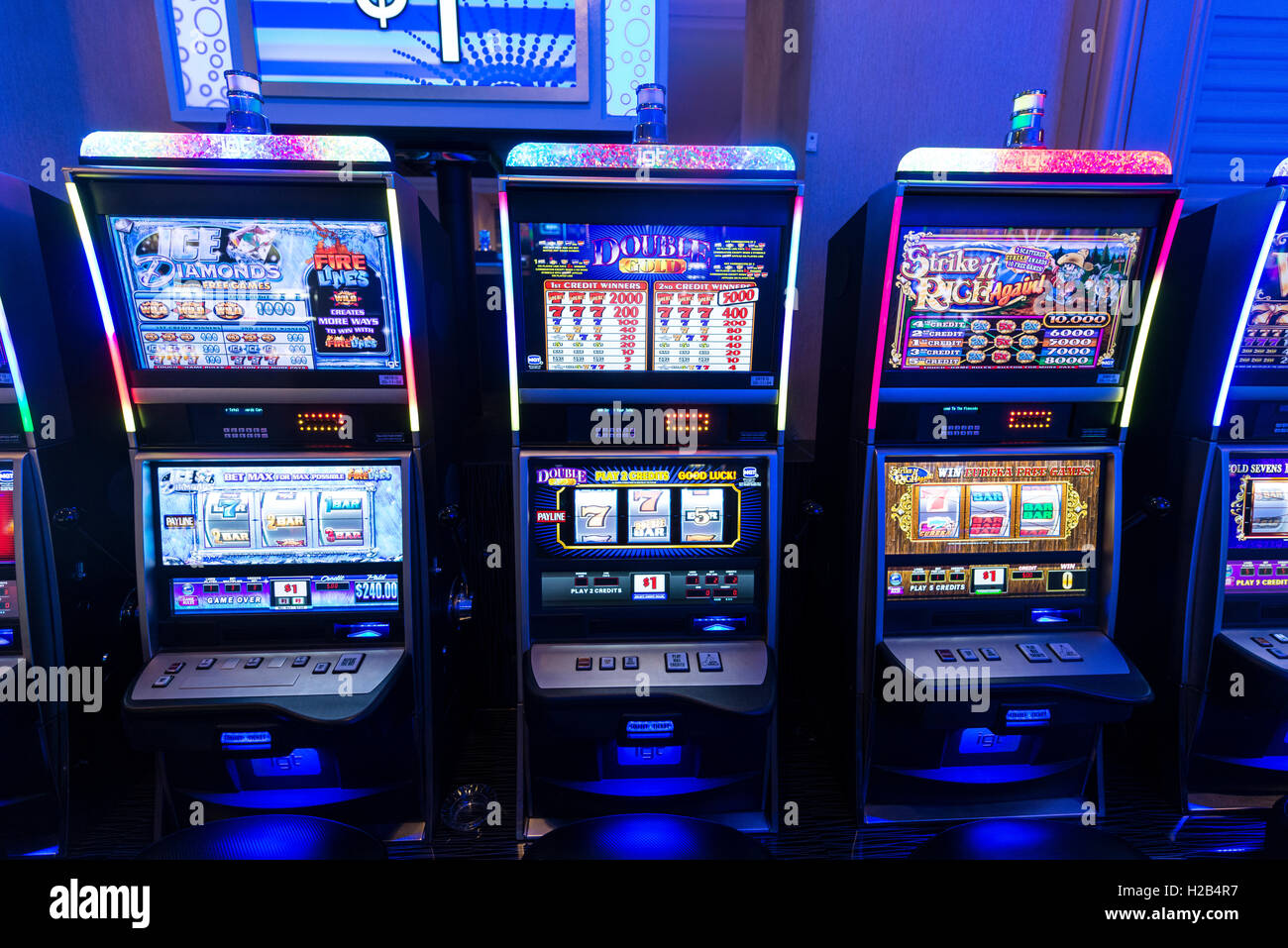 Bandit machines hi-res stock photography and images - Alamy