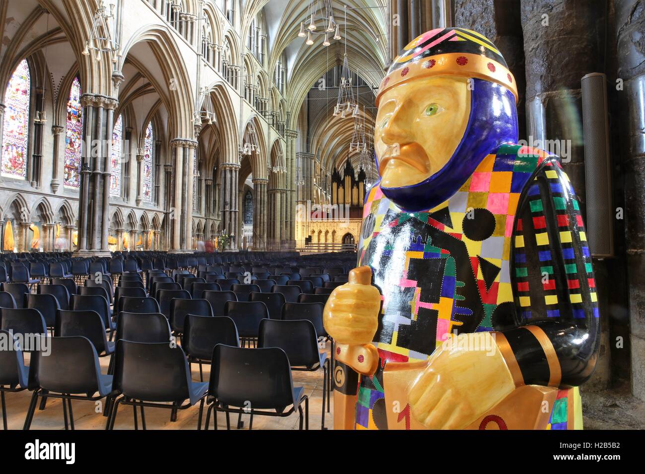 Inside lincoln cathedral hi-res stock photography and images - Alamy