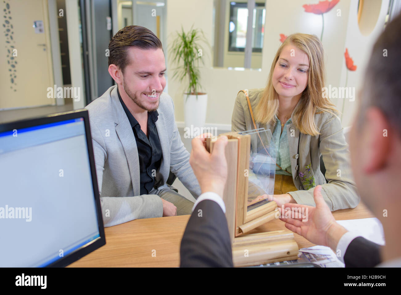 Double glazing salesman hi-res stock photography and images - Alamy