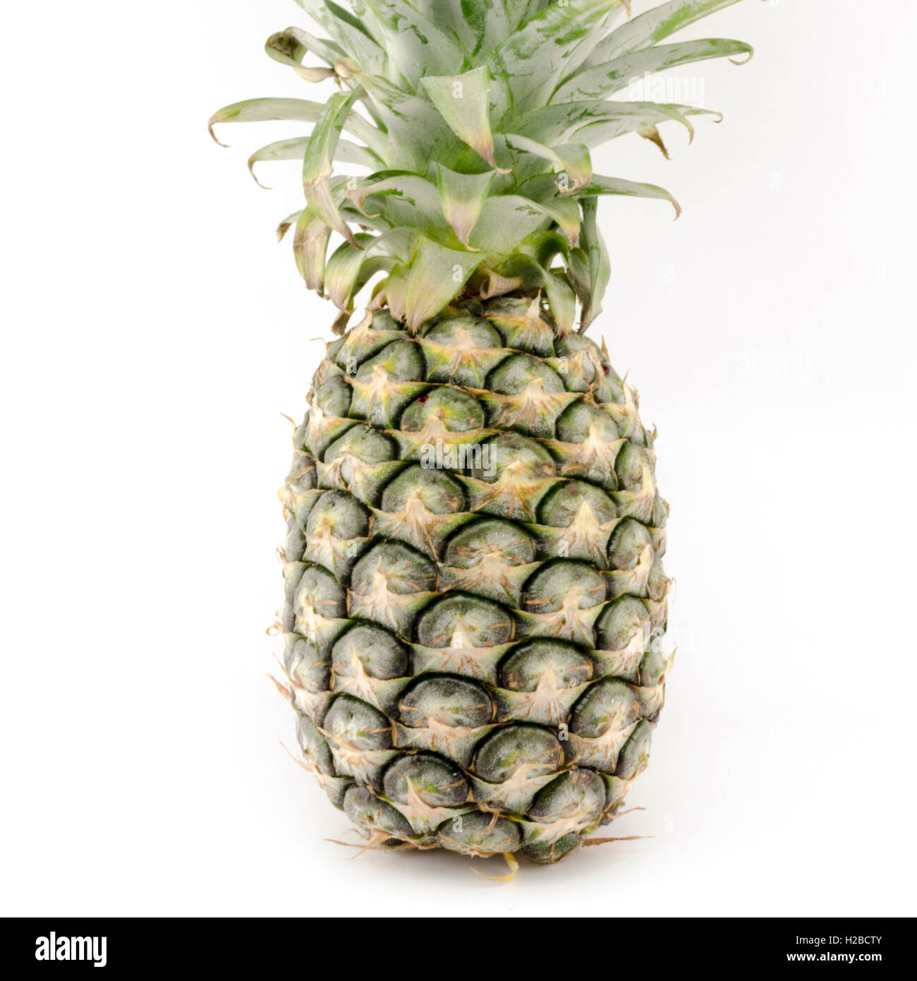 pineapple isolated on white Stock Photo - Alamy