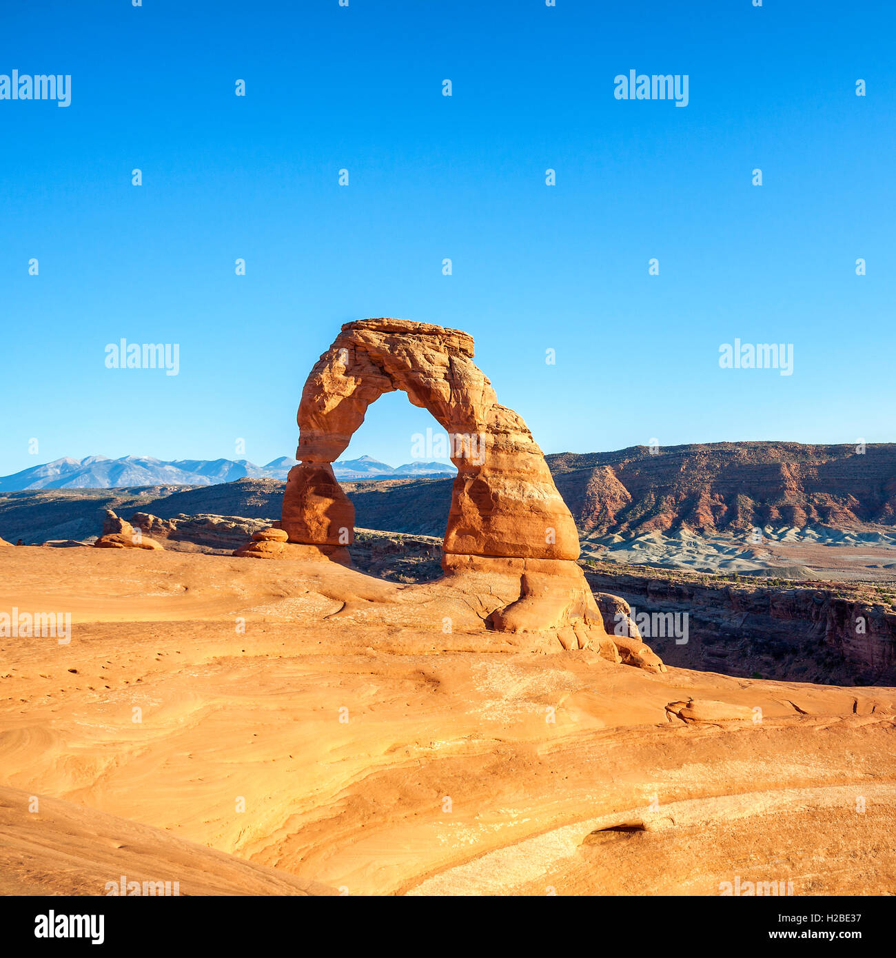 Sunset at famous Delicate Arch Stock Photo - Alamy