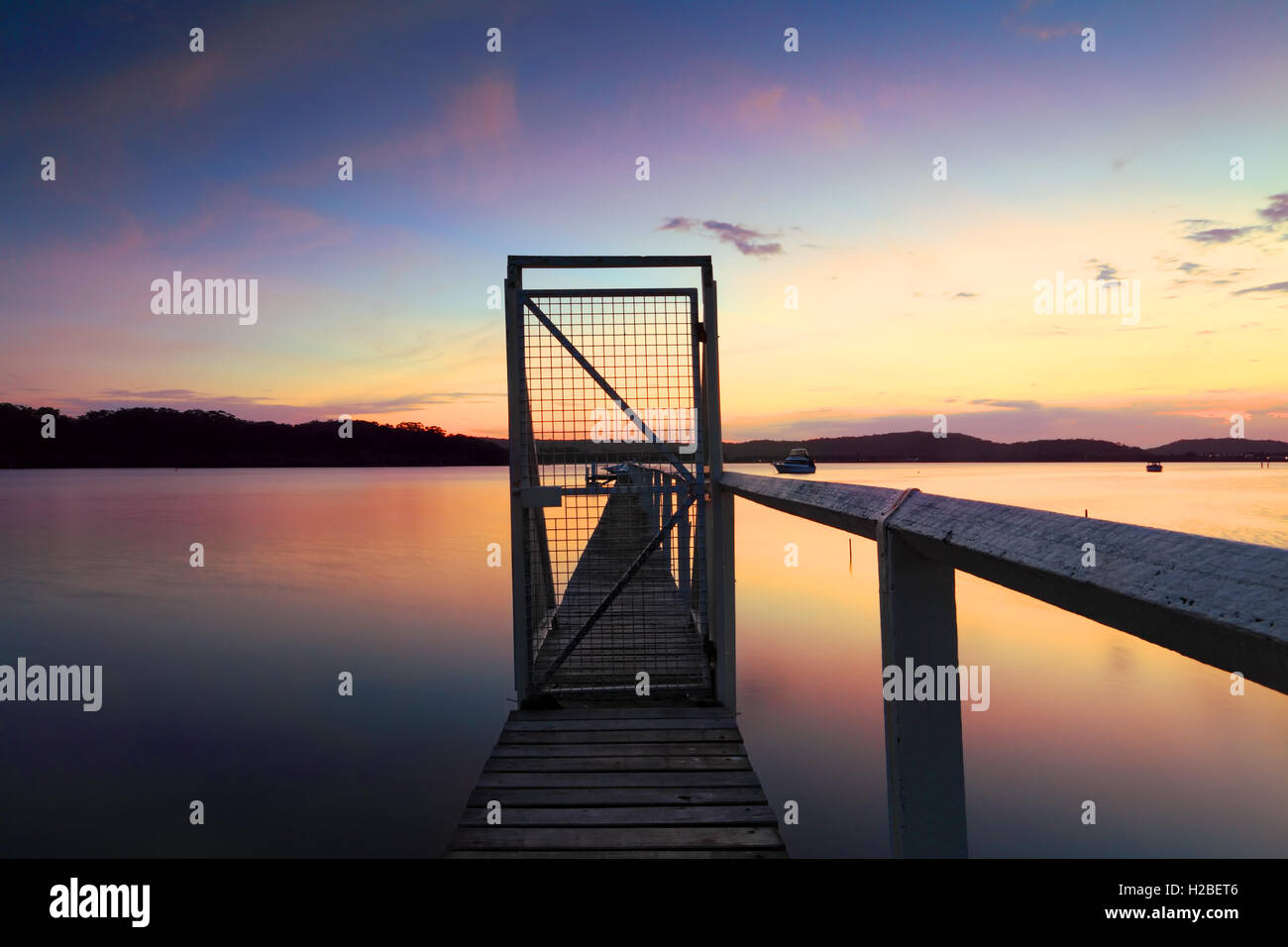 Summer Sunset Jetty Wharf Stock Photo - Alamy