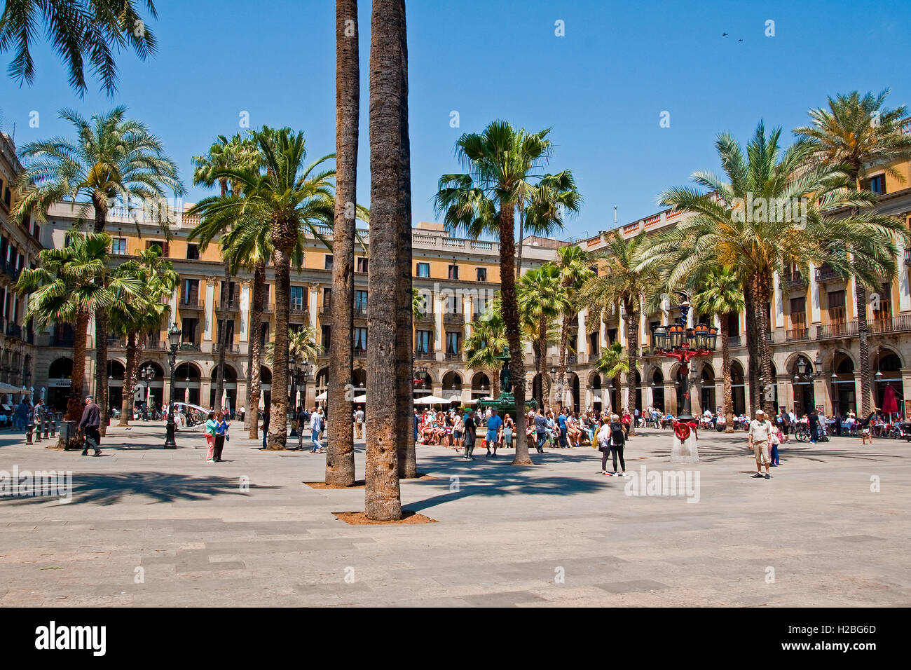 Plaza real hi-res stock photography and images - Alamy