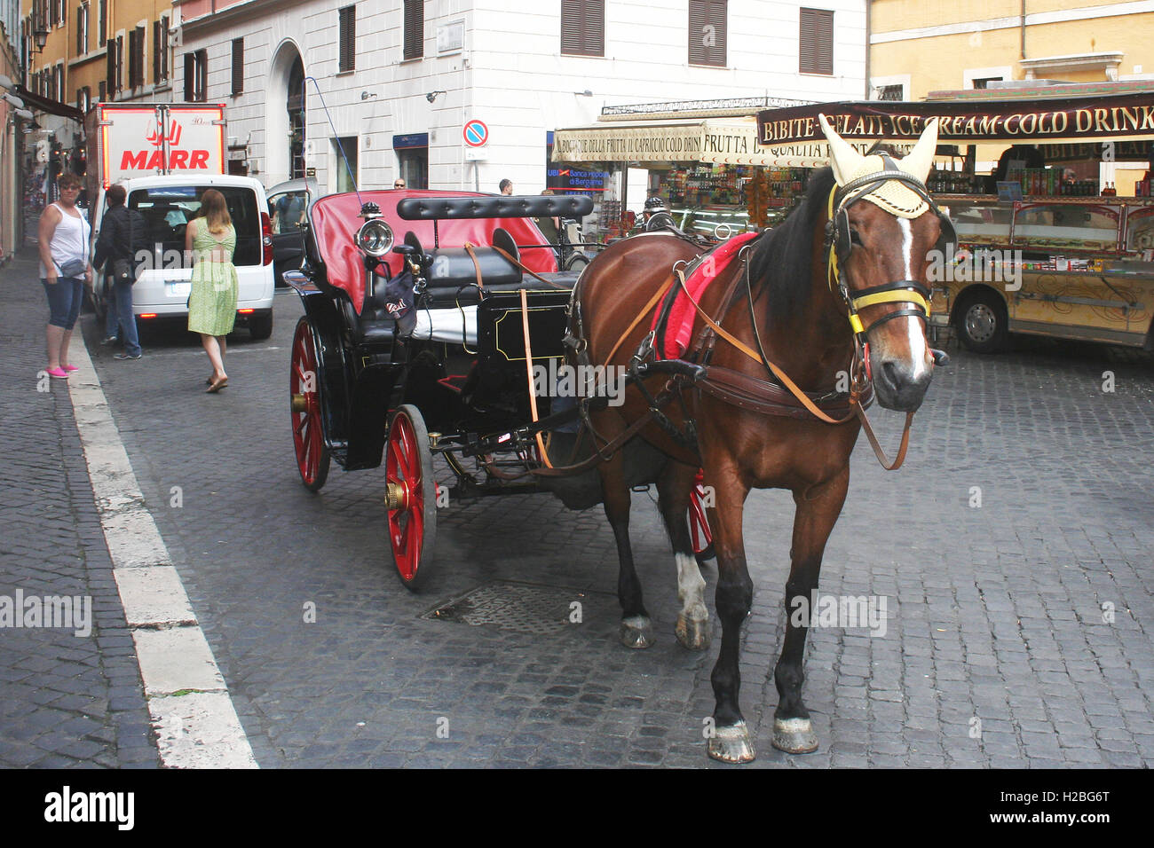 Roman Horse Carriage Stock Photos & Roman Horse Carriage Stock Images ...