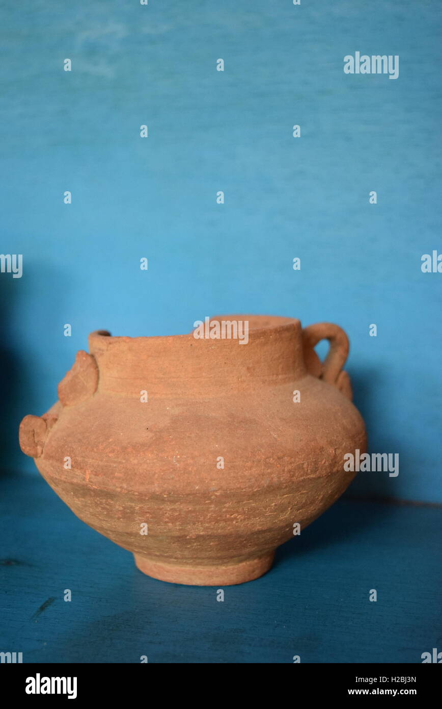Ceramic vessel hi-res stock photography and images - Alamy