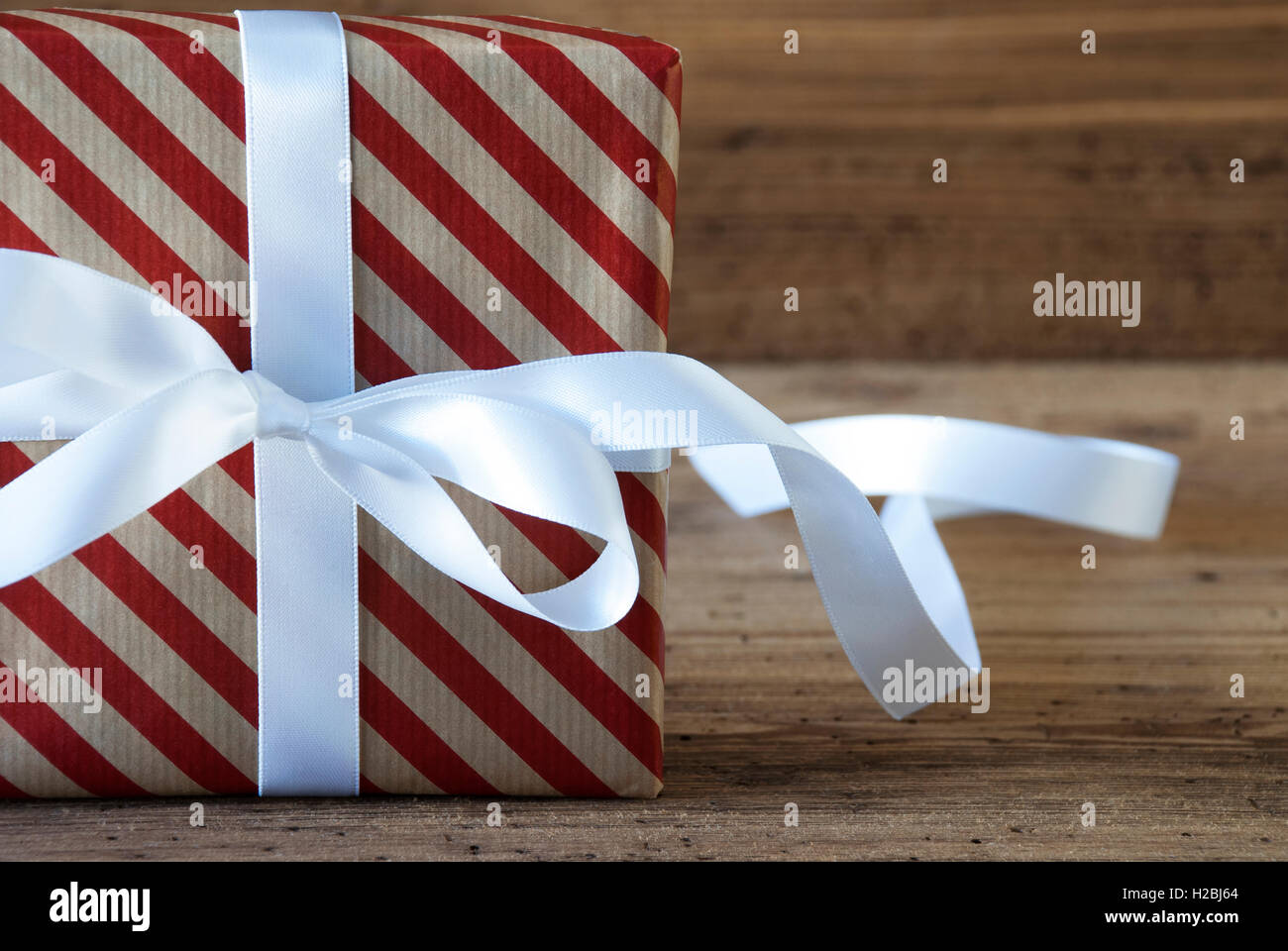 Present copy hi-res stock photography and images - Alamy