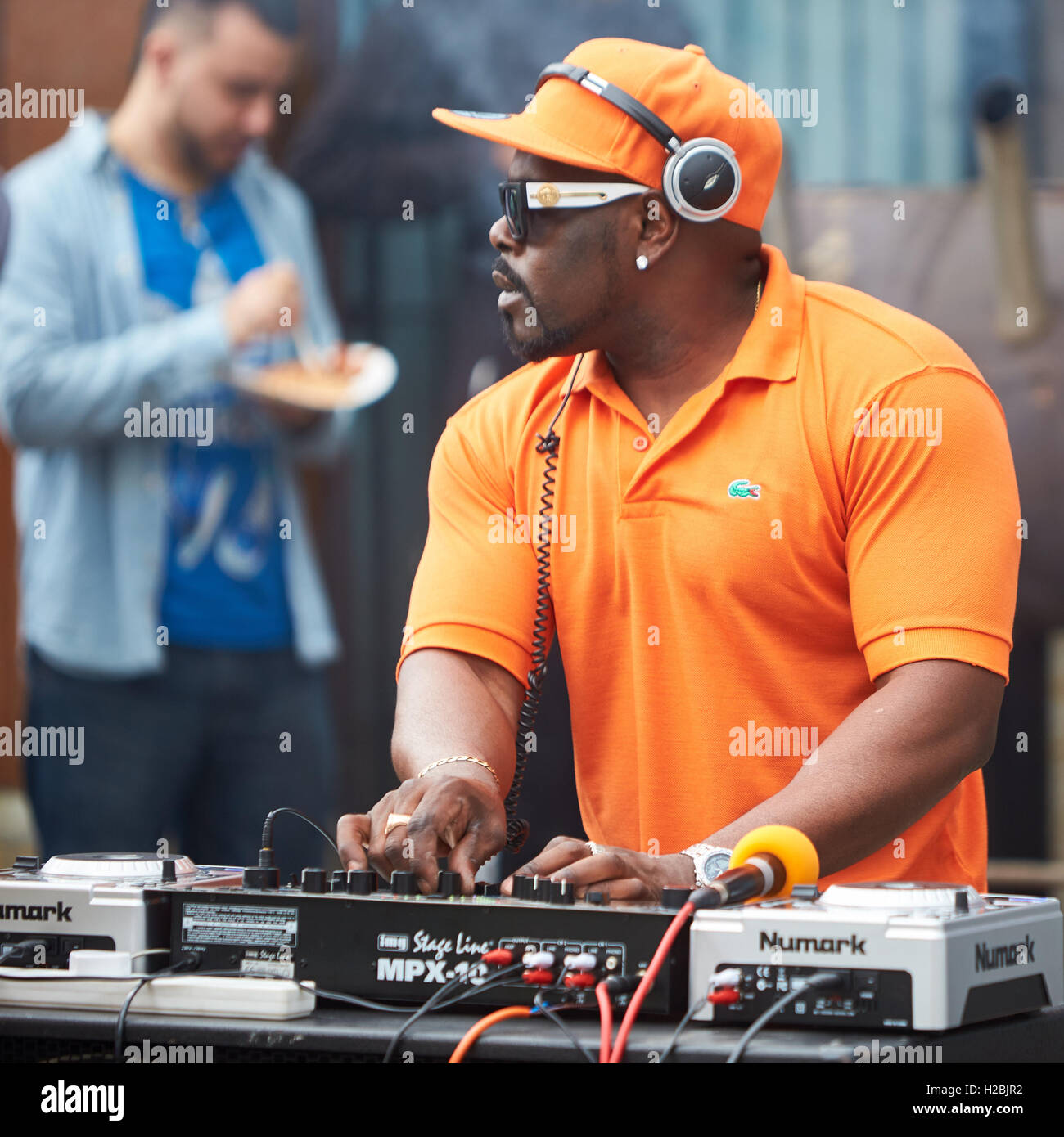 Carnival dj hi-res stock photography and images - Alamy