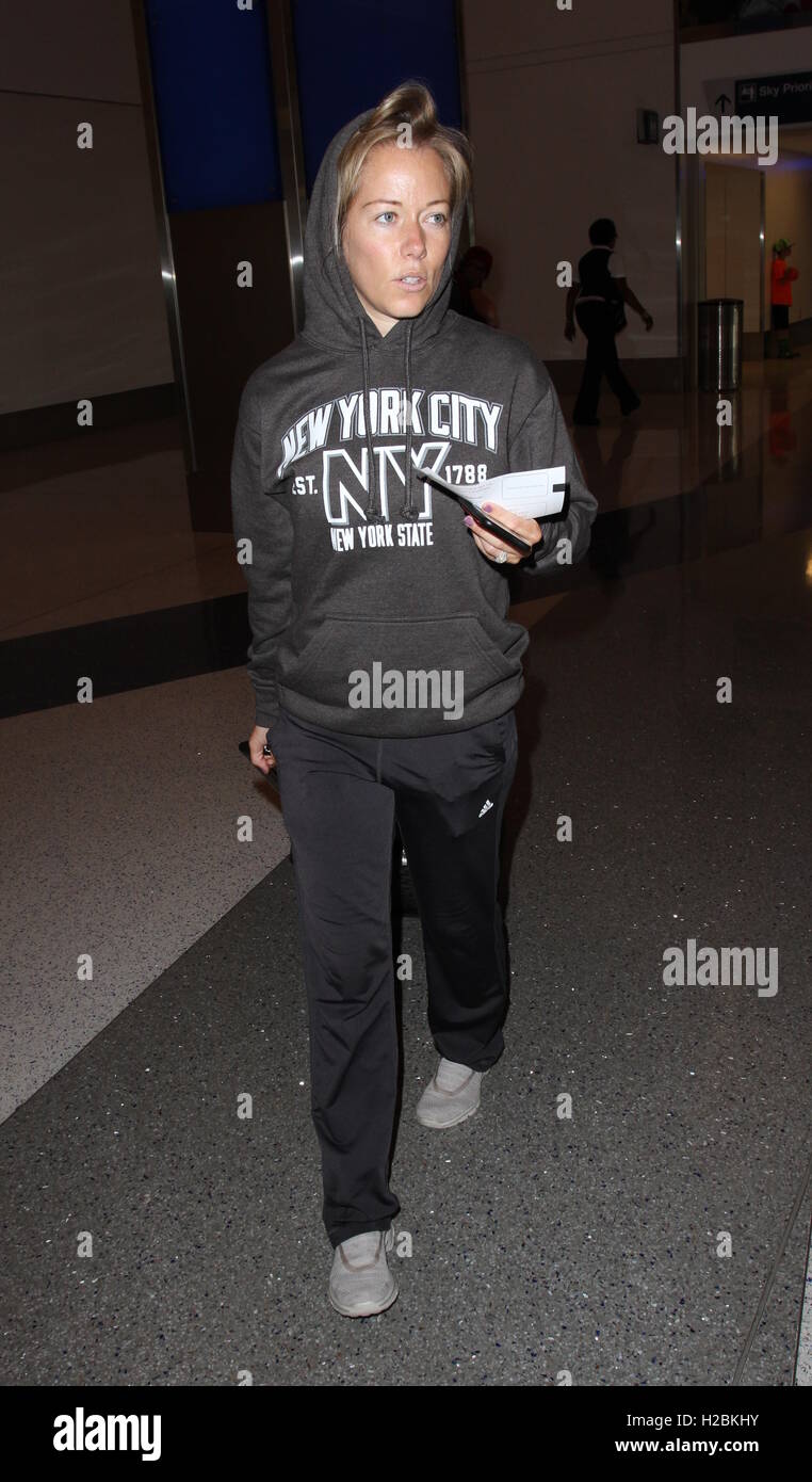 Kendra Wilkinson at Los Angeles International Airport (LAX) wearing a ...