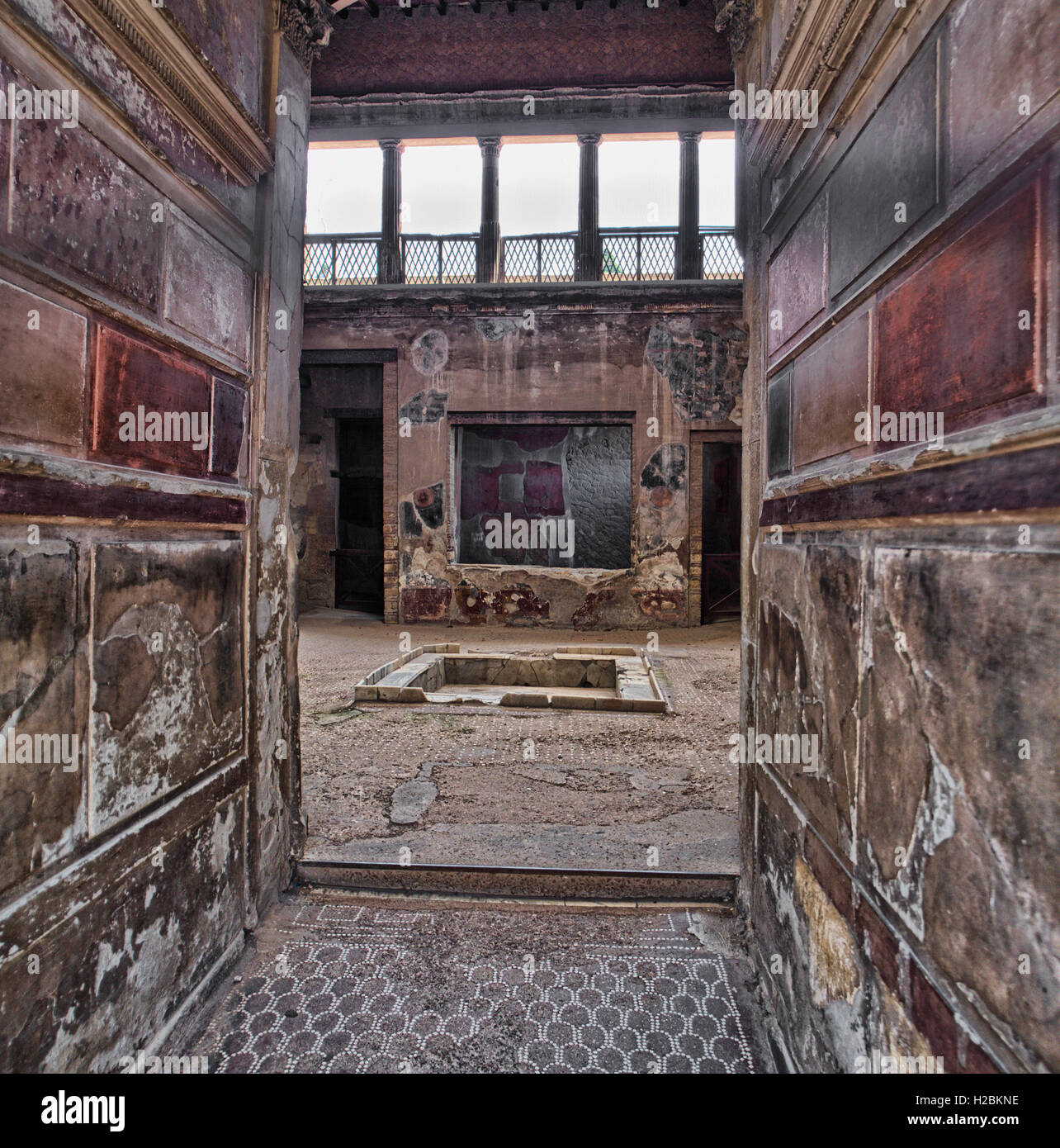 The Samnite House in Herculaneum Stock Photo - Alamy