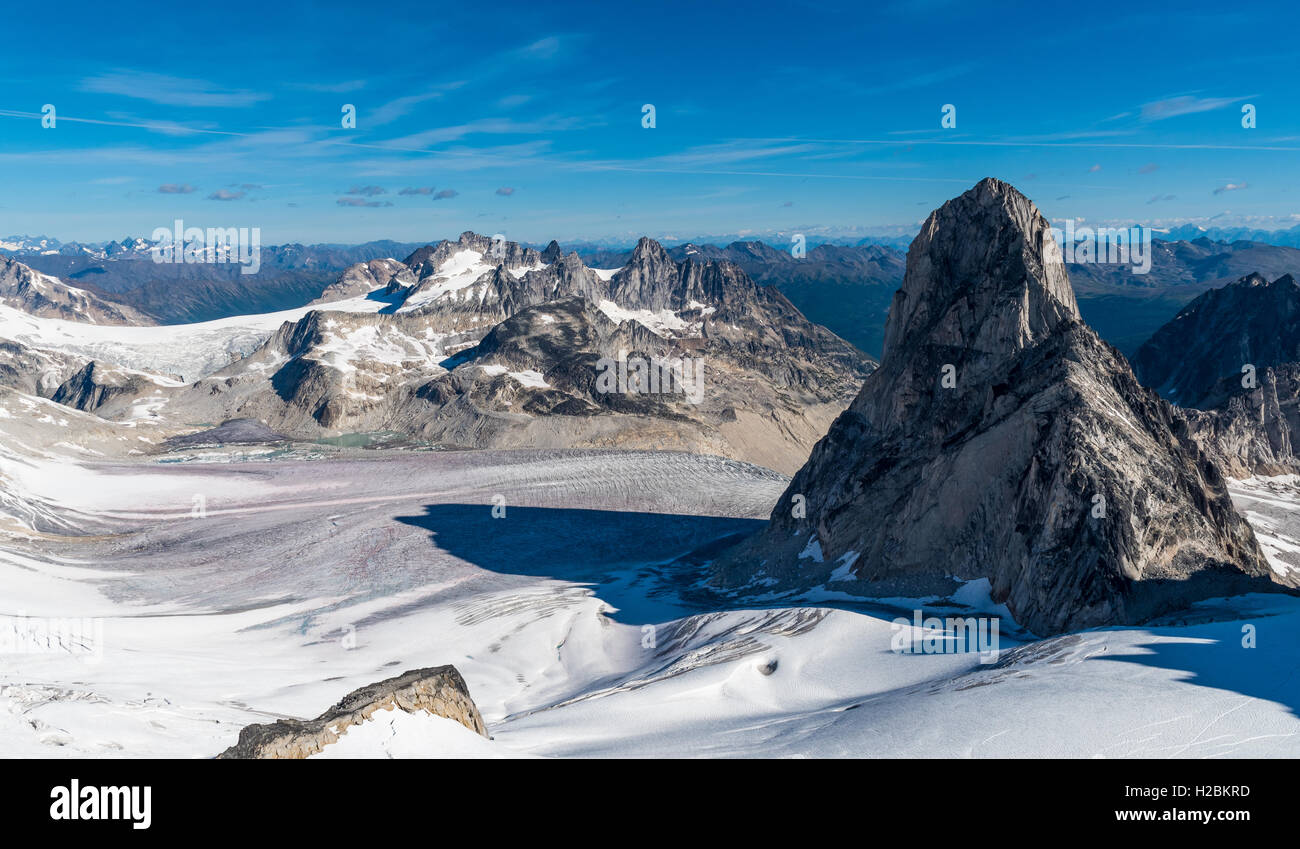 A view of Bugaboo Spire and the Vowell Glacier Stock Photo - Alamy