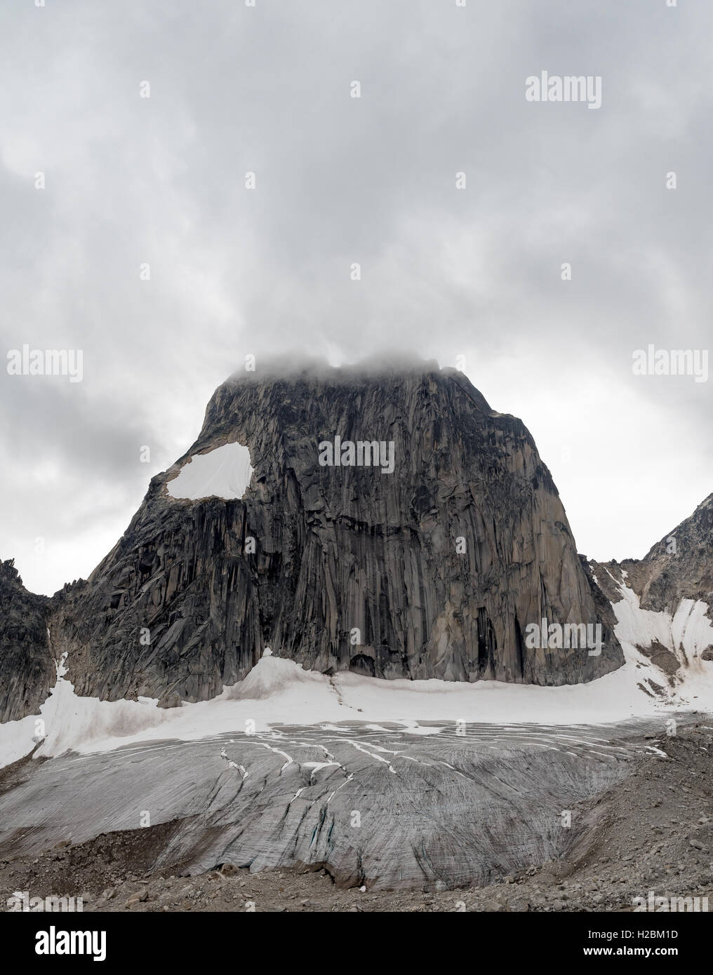 A view of Snowpatch Spire and the Crescent Glacier in the Bugaboo ...